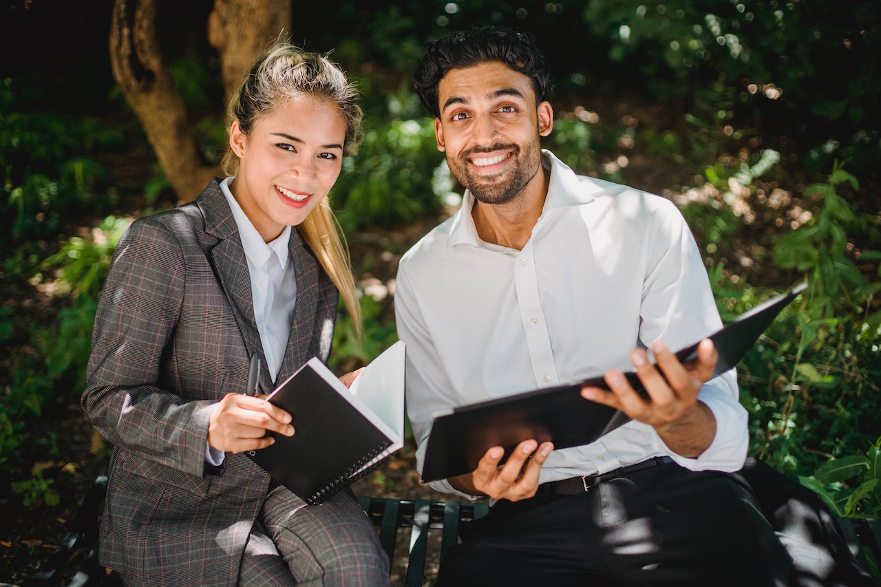 Informații de contact | Meta Personal Leasing Agency